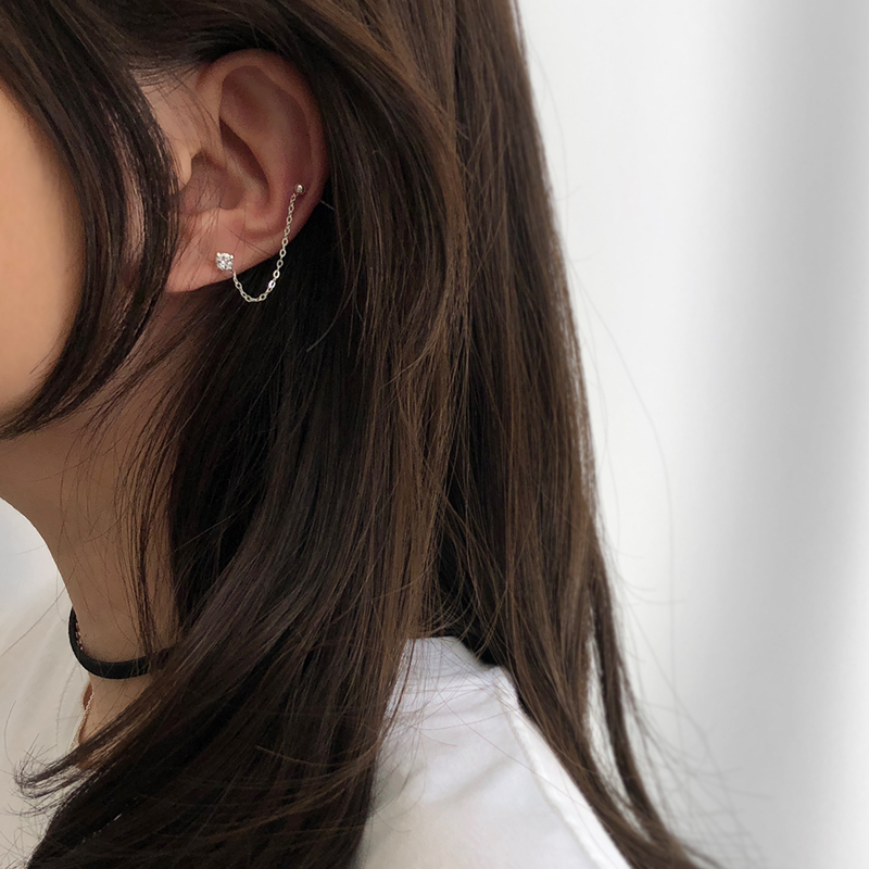 큐빅 And 볼 연결 체인 귀걸이 All Silver 15900원 아몬즈 주얼리